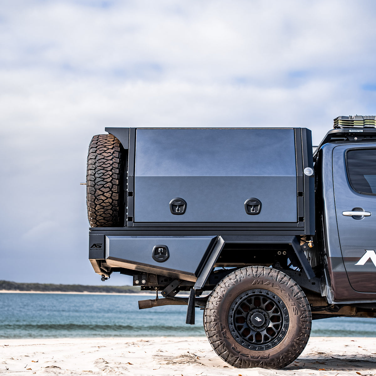 1000 American Truck Canopy Door - 2Pac Colour Coded – Autospec 4x4